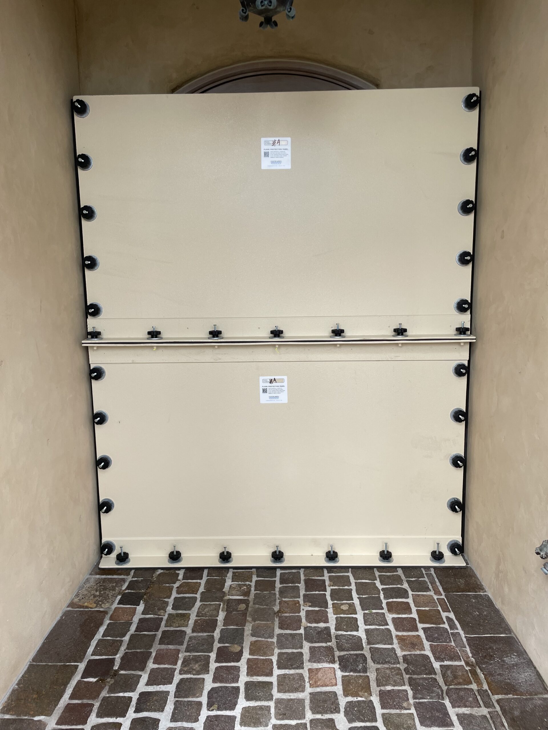 6 Benefits of Properly Labeled Flood Panels - Flood Response Assistance